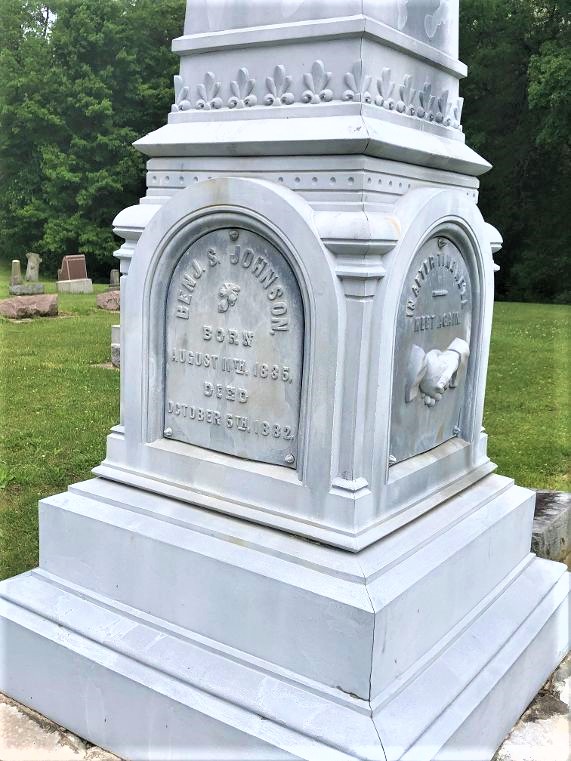 Unique White Bronze cemetery monuments | Roadtirement