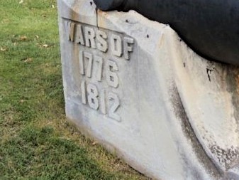 War Memorial cannons in Sullivan Ohio | Roadtirement